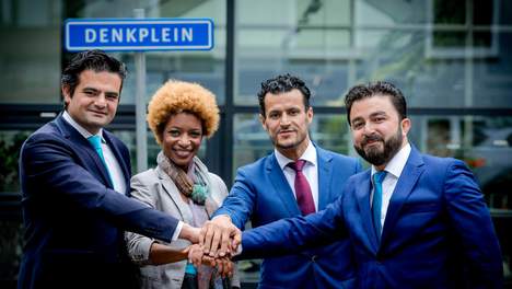 Denk eist geld van Sylvana Simons wegens schending relatie- en ...